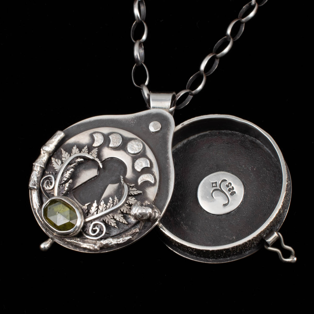Fern Keyhole Locket – Rumination Jewelry
